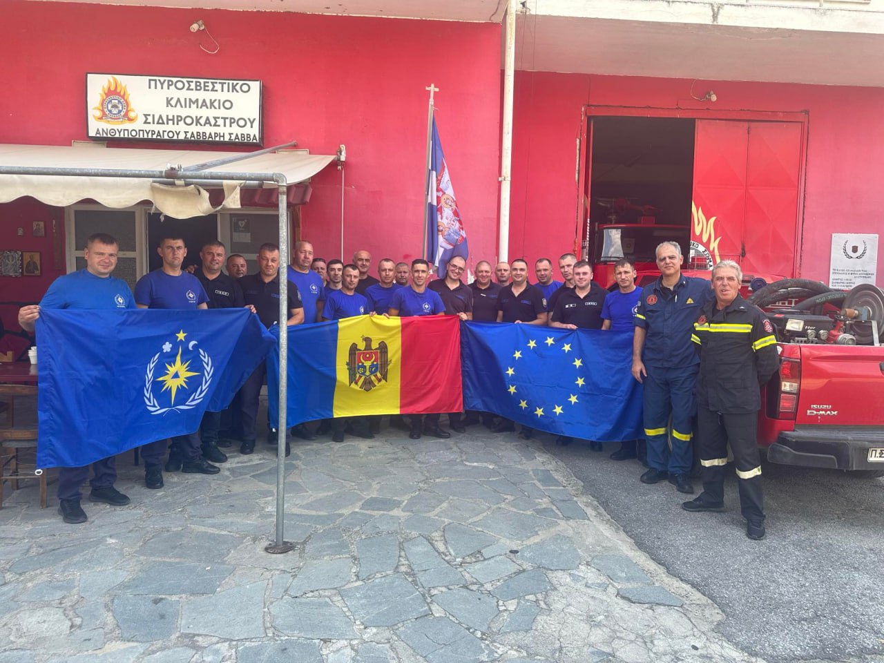 (FOTO) Echipa de pompieri din Republica Moldova a ajuns în Grecia ...