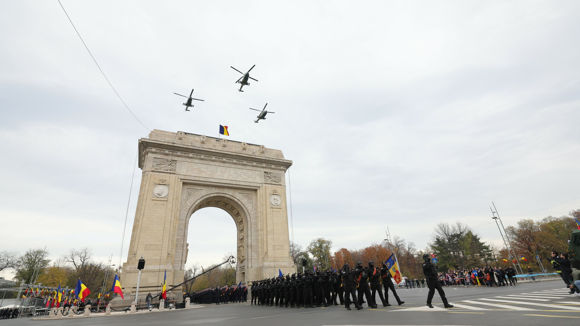 1 decembrie – Ziua Națională a României: la București va fi organizată tradiționala paradă ...